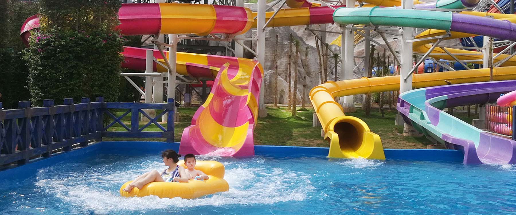 Safety 40 Gauge 48" Triple Aqua Park Water Slide Tubes Manufacturer